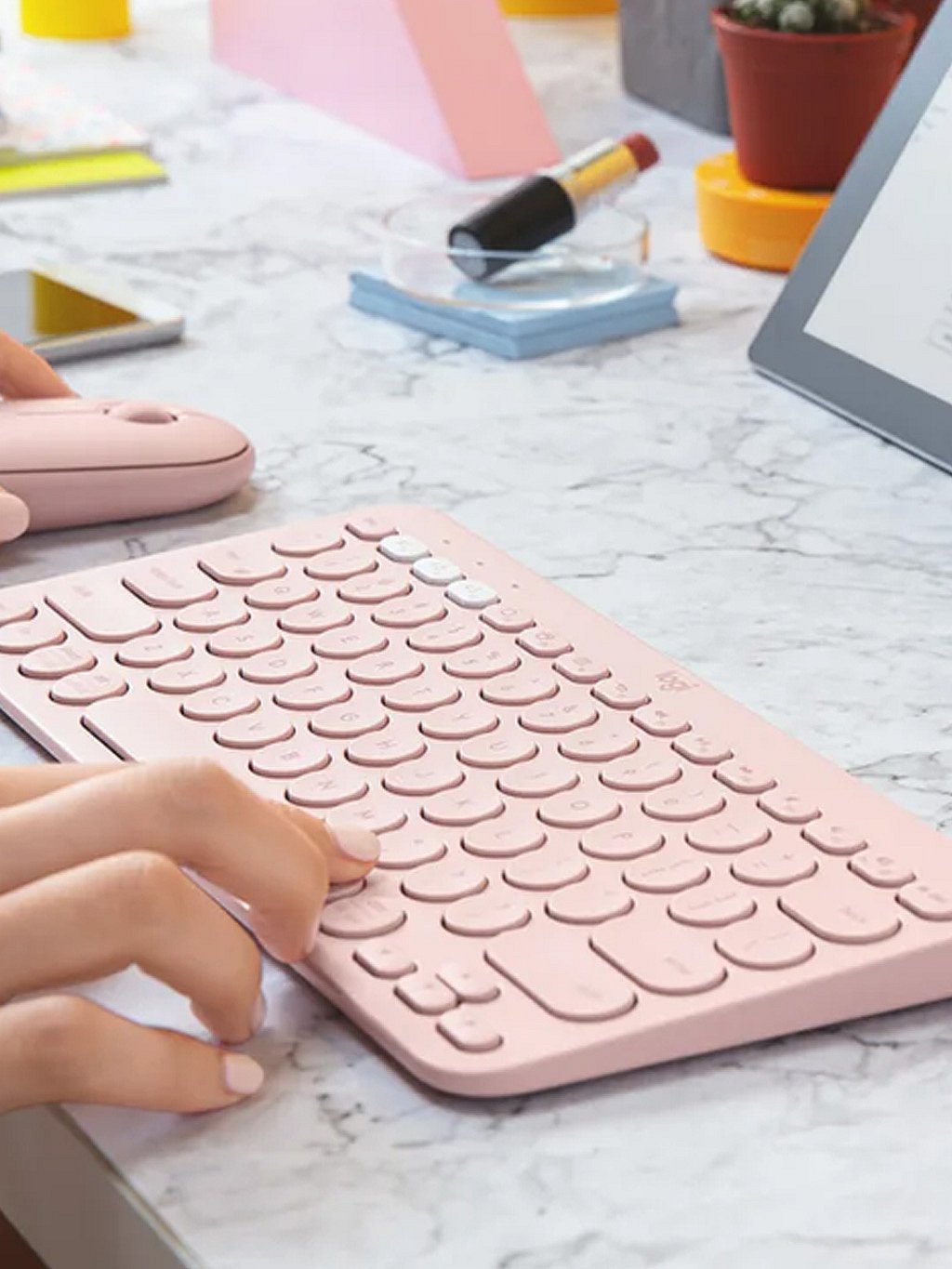 Best Multi-Device Keyboards for Seamless Typing
