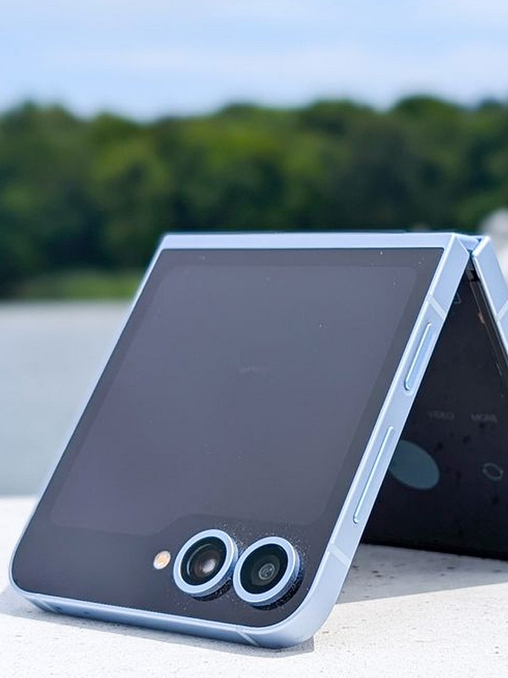 Samsung Galaxy Z Flip FE: Everything We Know So Far