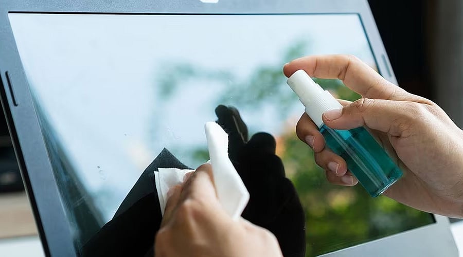 How to Clean Your Laptop Screen Safely: A Step-by-Step Guide