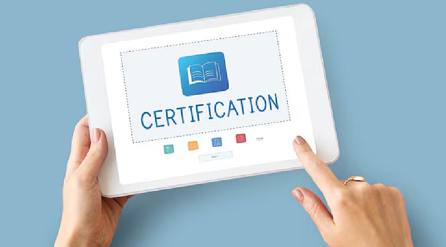 Best 10 AI Tools to Generate Certificates (Free & Paid)