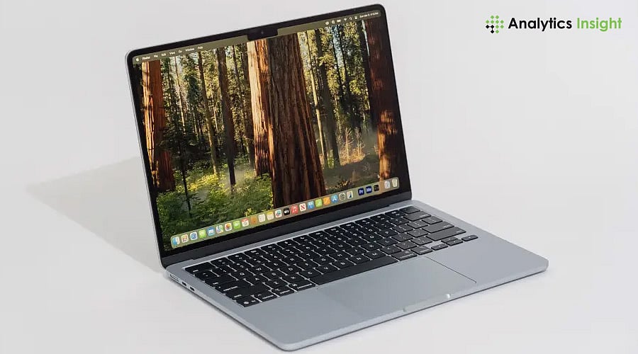 Top MacBooks for Graphic Designers in 2025