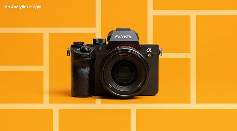 Top 10 Professional Cameras for Creators to Buy in 2025