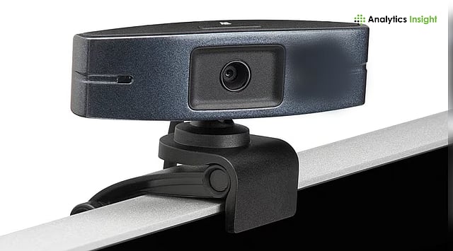 How to Connect and Set Up a Webcam on a PC or Laptop
