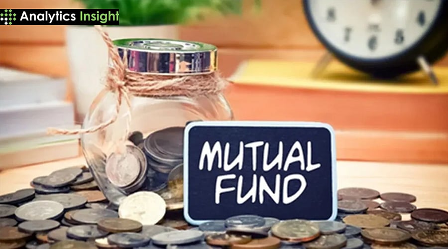 Top Small-Cap Mutual Funds in December 2025