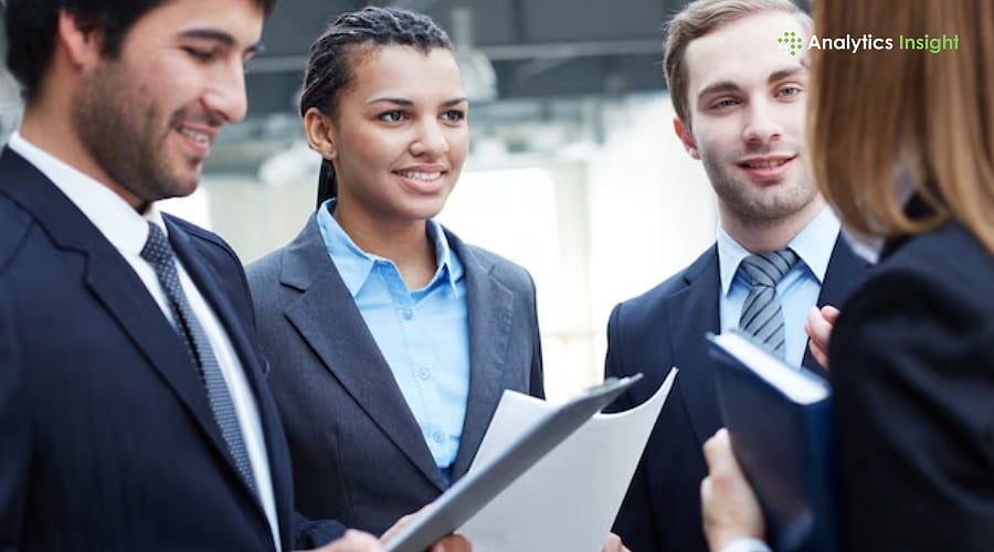 Best Management Consulting Programs for Beginners and Professionals