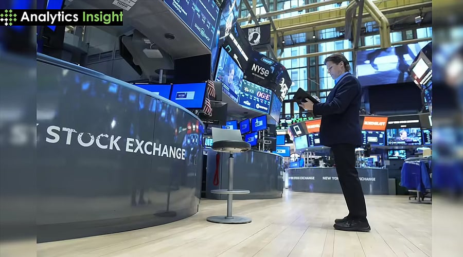 US Stock Market Today: S&P 500 Holds Near Flat as Hormuz Blockade Lifts ...