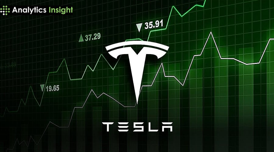 Will Tesla’s Robotaxi Revenue Reach $250 Billion by 2035 on AI Push?