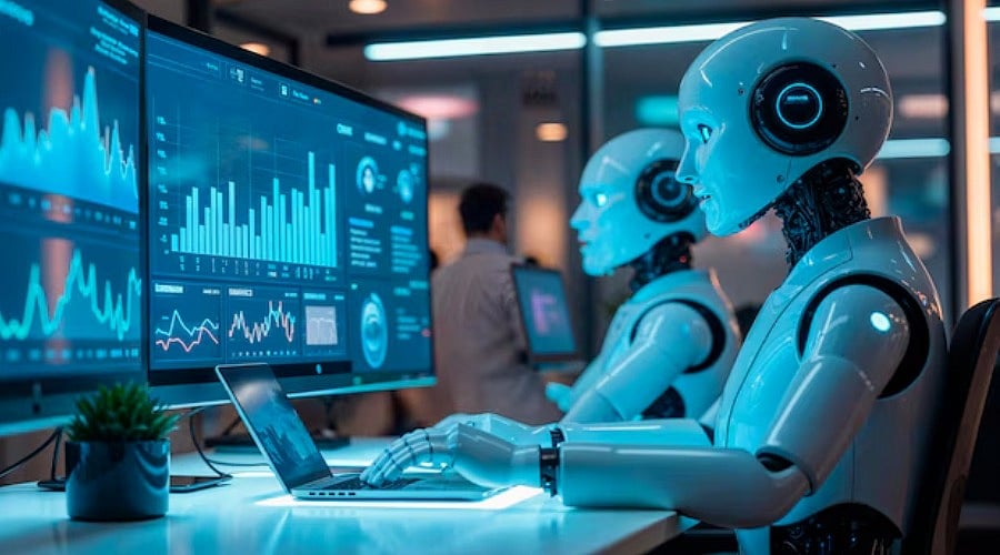 How AI and Data Analytics Are Shaping the Future of Personal Finance