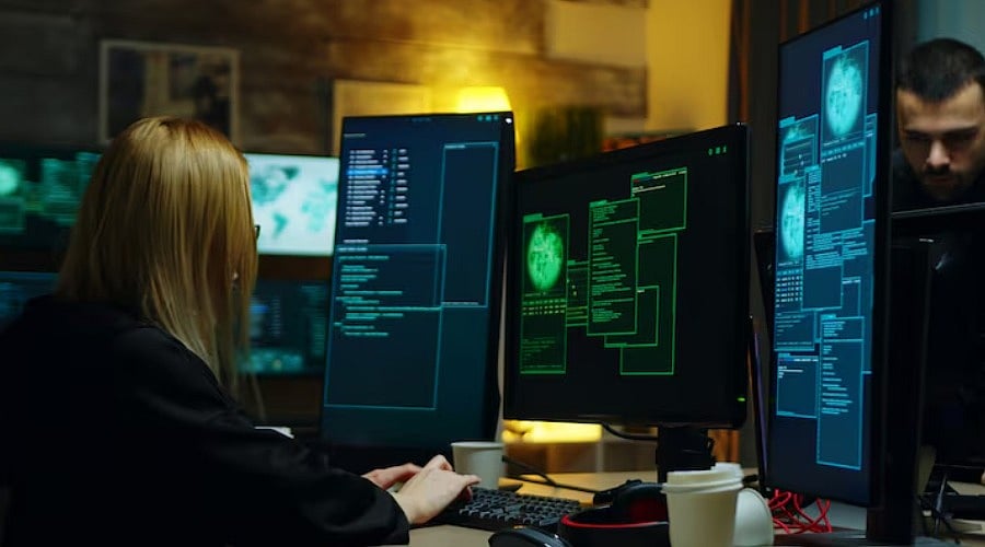 Why Agentless CNAPP Wins: A 2026 Comparison of Orca Security vs. Agent ...