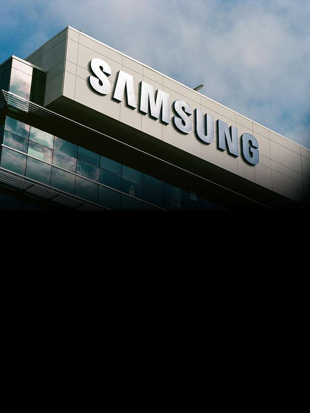 Samsung, a tech giant, partners with Crypto.com
