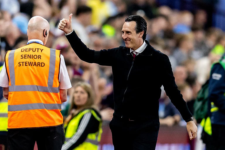 Wayne Rooney argument pulled apart as ex-Aston Villa player reacts to ...