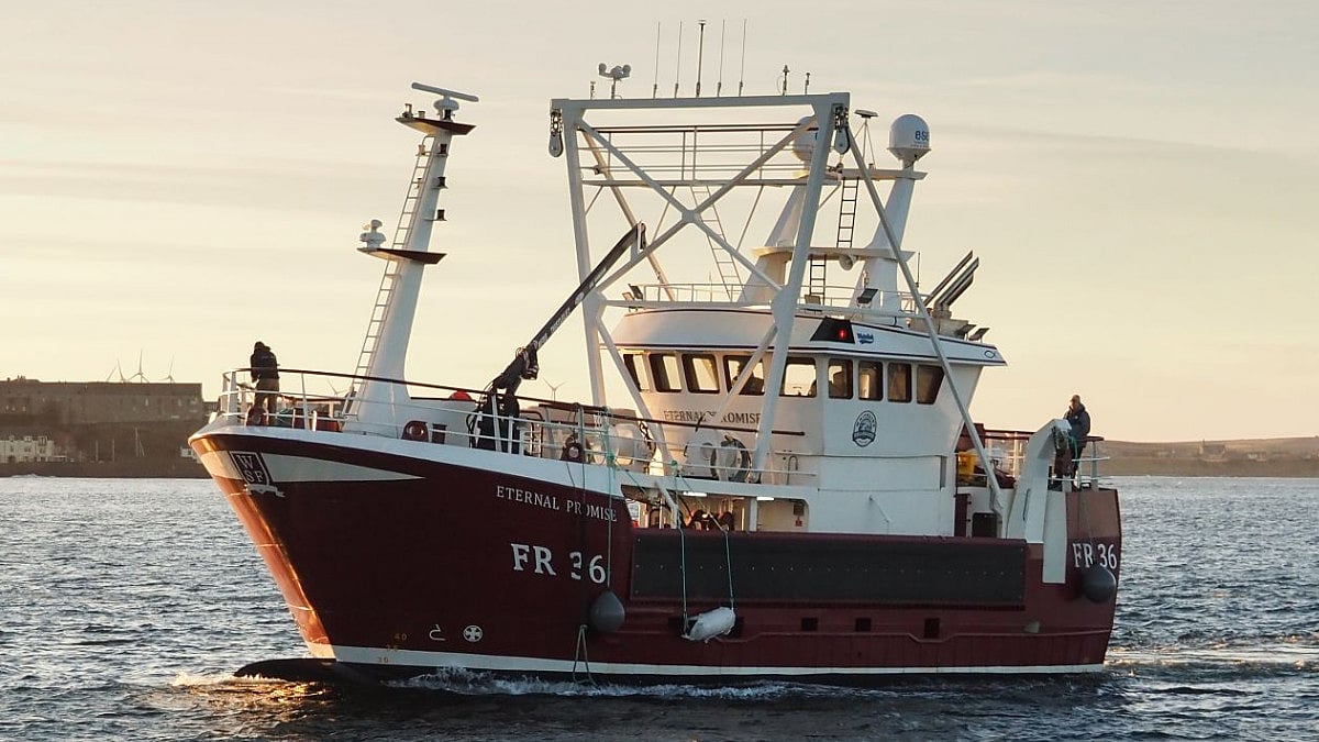 Scotland's Whitelink Seafoods Welcomes High-Tech Scallop Vessel ...