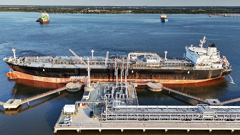 LPG tankers redirect to US as Iran crisis escalates