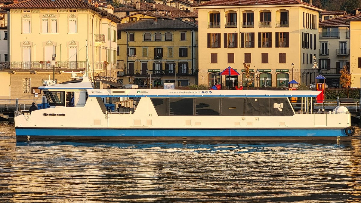 VESSEL REVIEW | Sale Marasino II & Sarnico – Solar electric ferries to ...