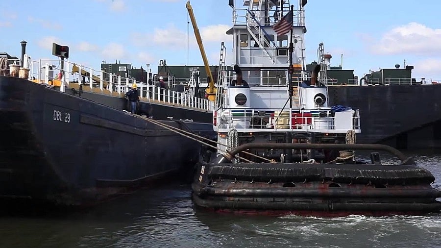 AWO cries foul over Newsom decision to enforce emissions rules for harbor craft but not truck ...