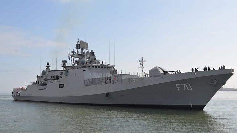 VESSEL REVIEW | INS Tushil – Indian Navy welcomes new stealth frigate ...