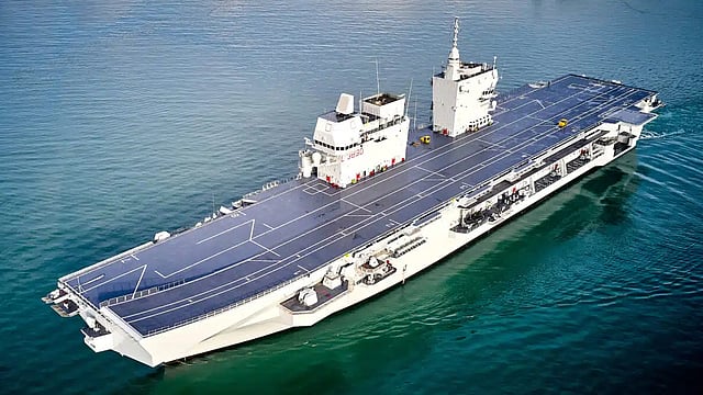 VESSEL REVIEW | ITS Trieste – Italian Navy welcomes new large landing ...