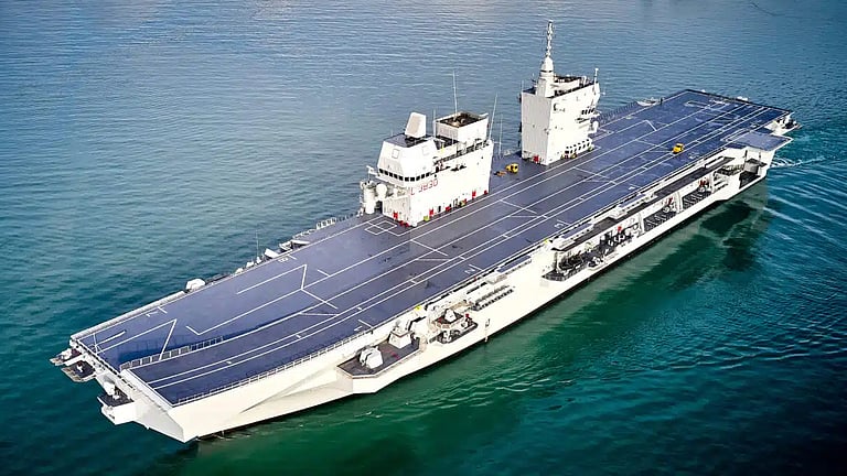 VESSEL REVIEW | ITS Trieste – Italian Navy welcomes new large landing ...