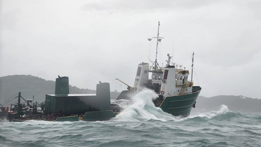 Anchor chain failure led to cargo ship grounding in Caribbean, NTSB ...
