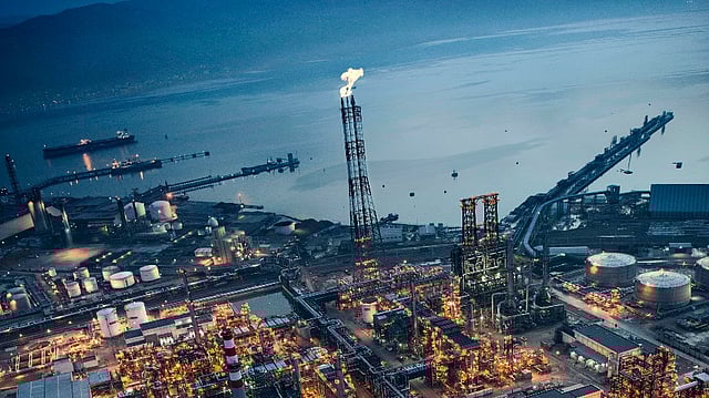 Turkey's Tupras imports first Brazilian crude cargo, data shows