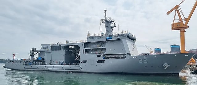 VESSEL REVIEW | ROKS Ganghwado – Republic of Korea Navy places new ...