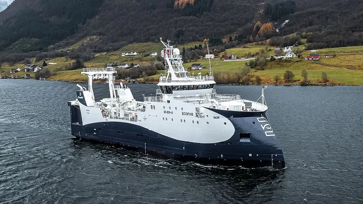 VESSEL REVIEW | Ecofive – New Norwegian shrimp and whitefish trawler ...
