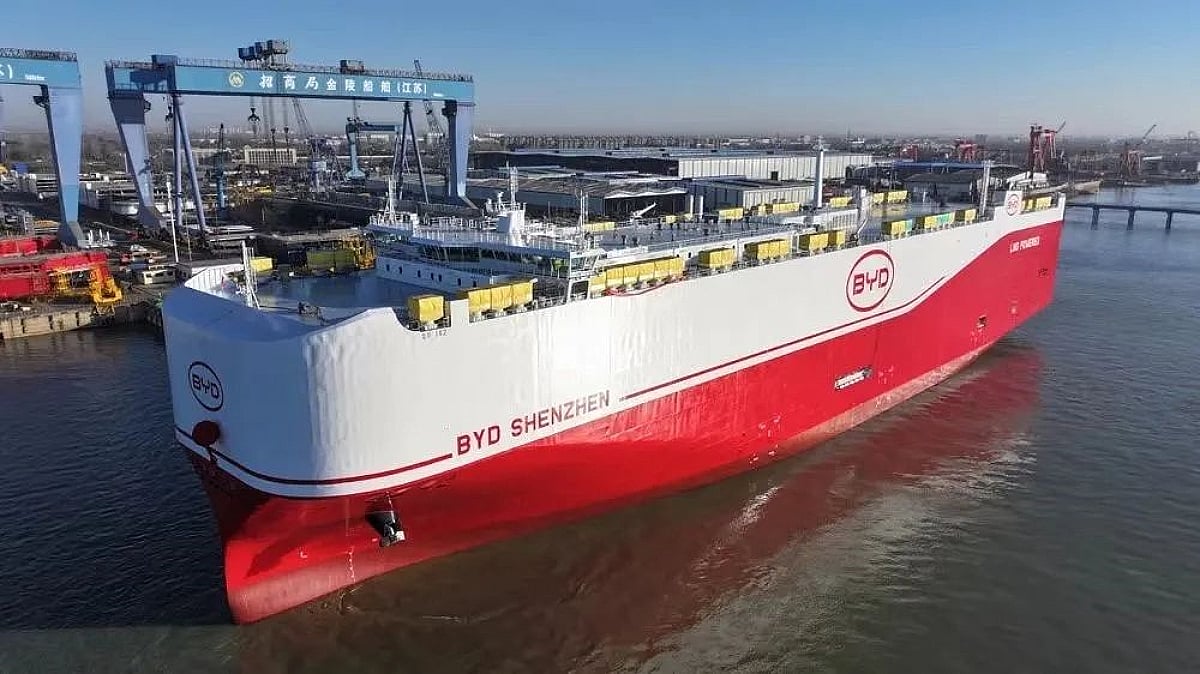 BYD Shenzhen – Chinese car manufacturer places LNG-fuelled vehicle carrier into service