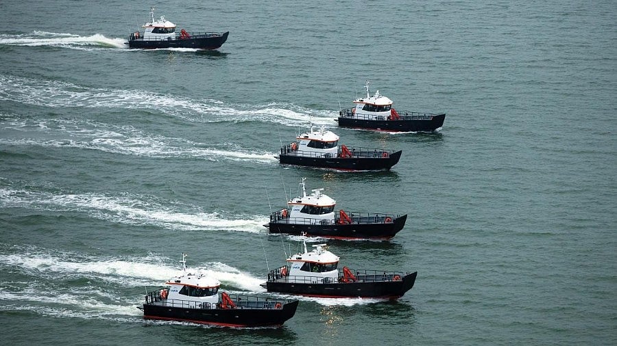 Polish Maritime Search and Rescue Service orders oil spill recovery ...