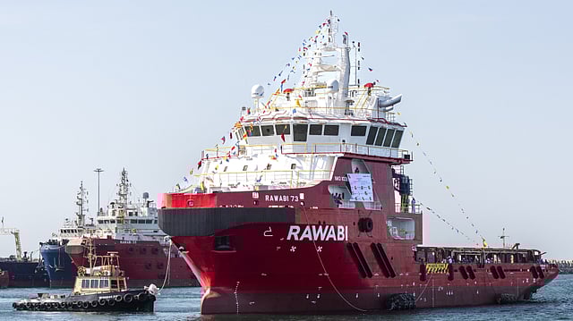 New AHTS for Rawabi Vallianz Offshore floated out in Dubai