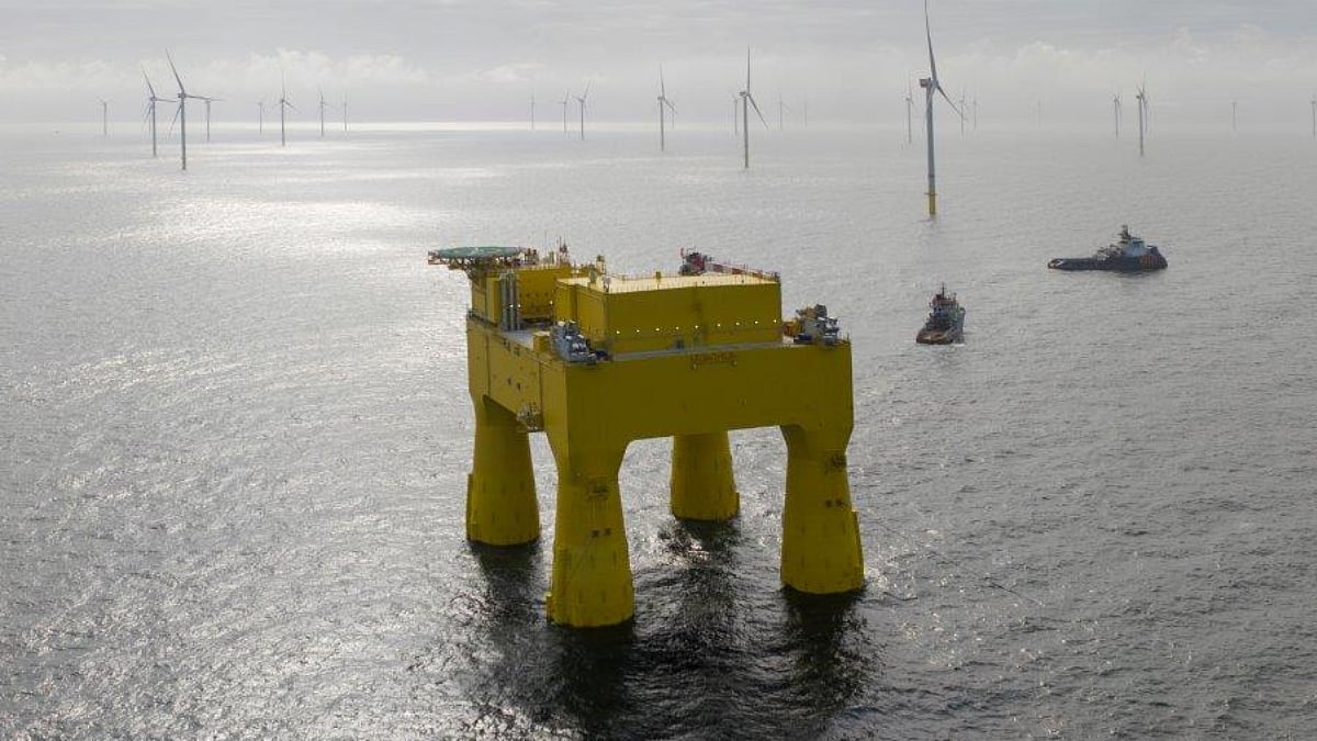 DolWin Epsilon – Offshore converter platform to support power distribution in northern Germany