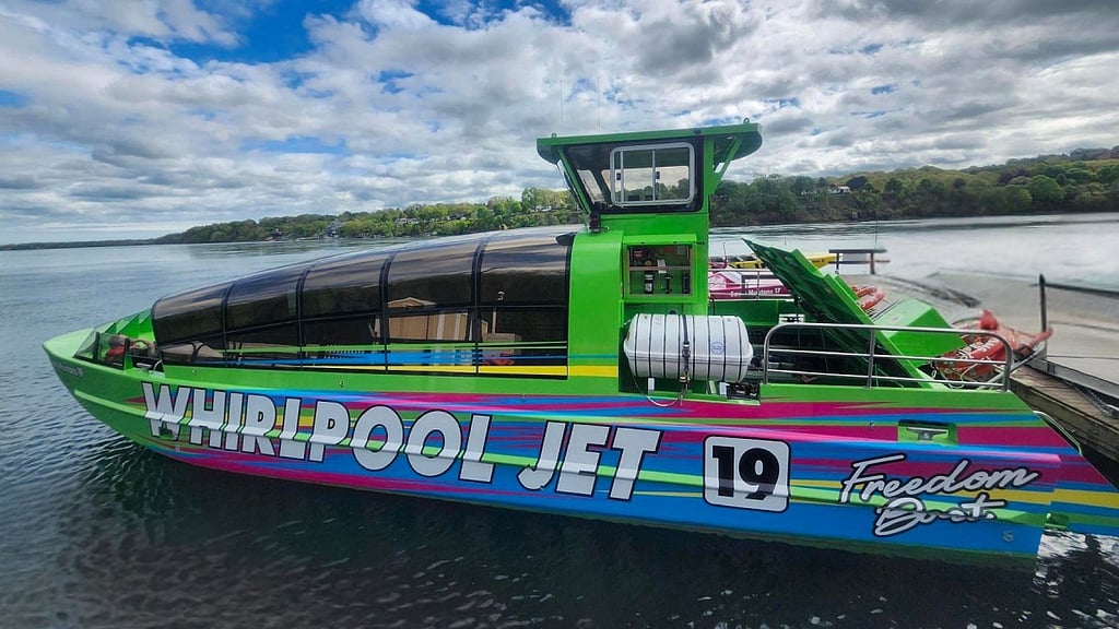 Saute Moutons 19 – Fast jet boat for operation on Niagara River