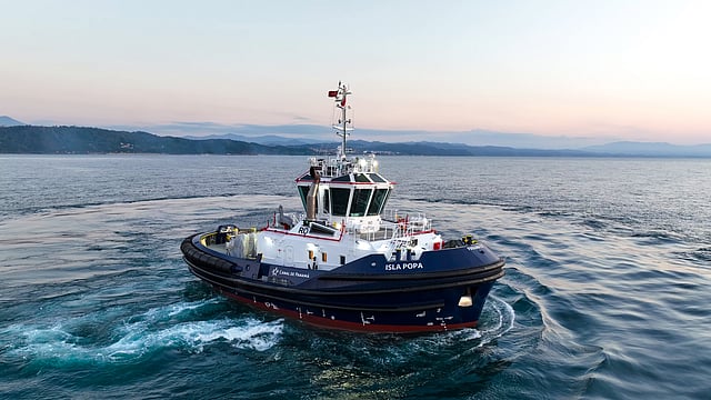 Harbour Tugs and Operations: Comprehensive Guide to Port Tug Reviews ...