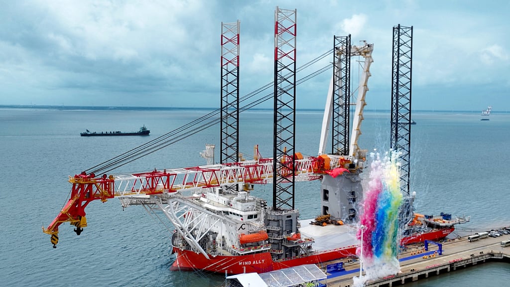 Cadeler takes delivery of new wind installation vessel