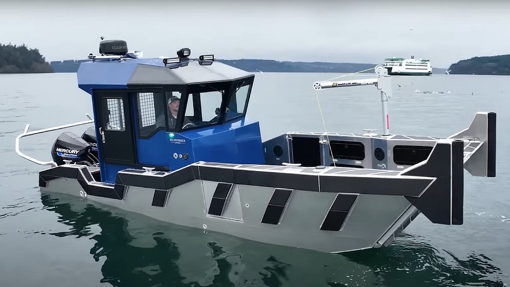 Compact landing craft for construction, research and security use