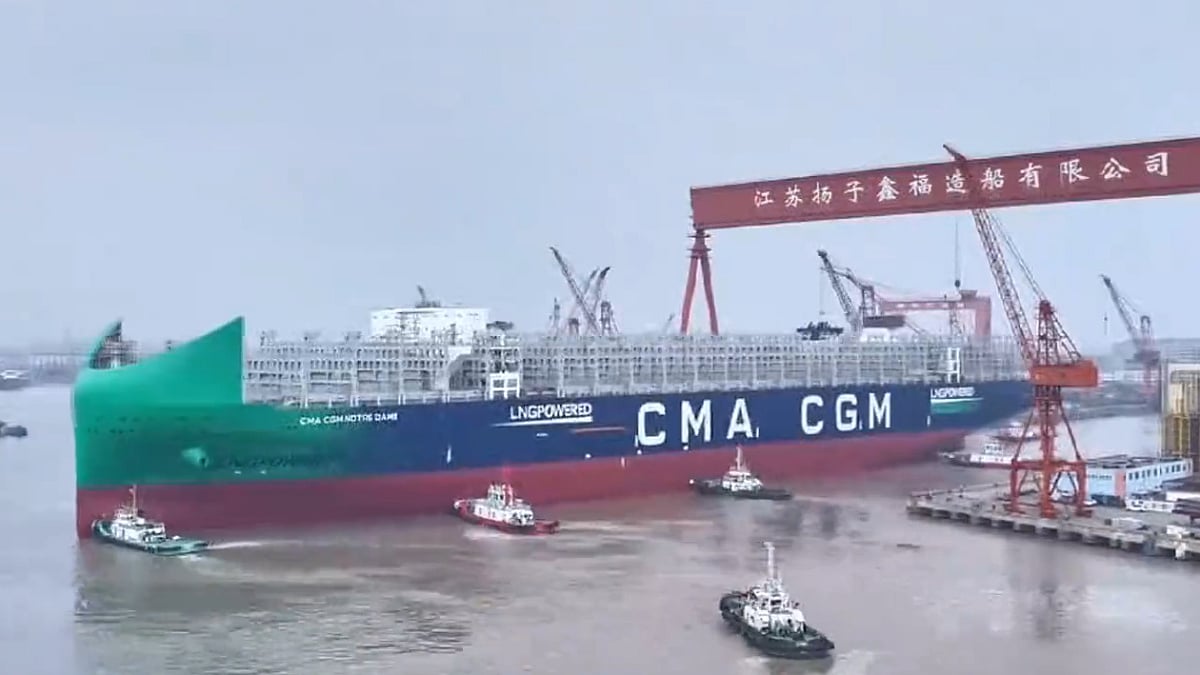 Chinese yard floats out new 24,000TEU ship for CMA CGM