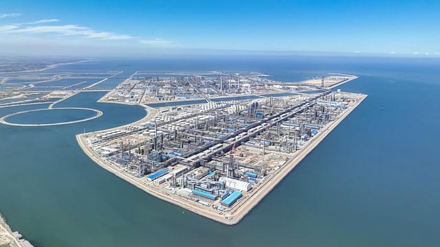 Sanctions force Western partners to exit $20b Chinese refinery