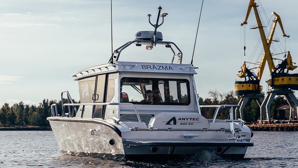 Brazma – Harbour workboat with emergency response capability