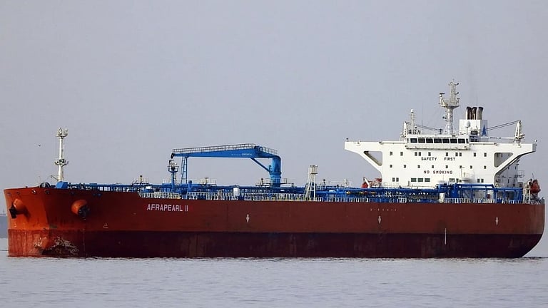 C3is enters agreement to acquire South Korean-built product tankers