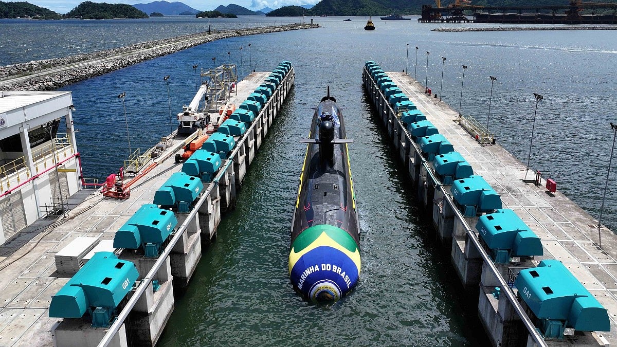 Brazilian Navy takes delivery of third Scorpene submarine