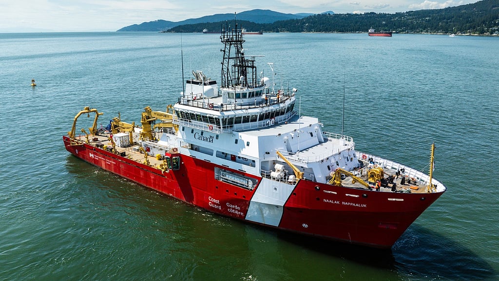 Naalak Nappaaluk – Canadian Coast Guard's new offshore science vessel
