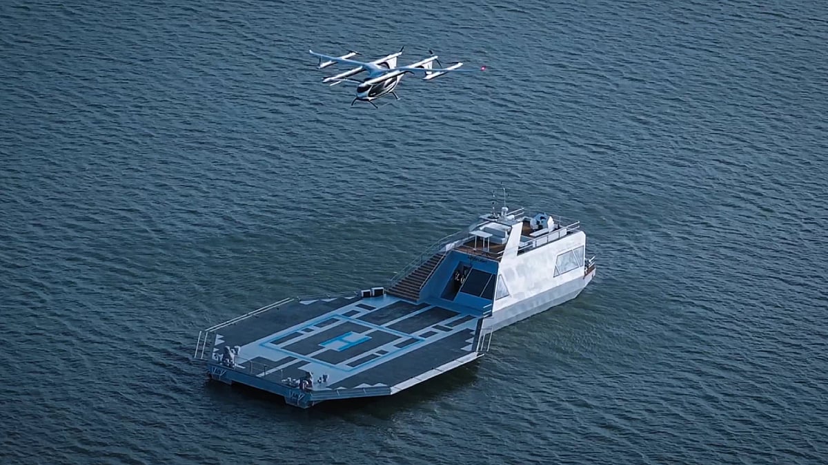 SunShip – Floating heliport to enhance eVTOL aircraft operations