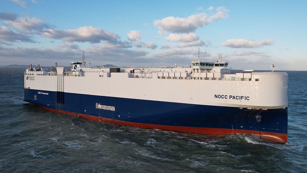 German multi-purpose ship construction, bulker and PCTC orders