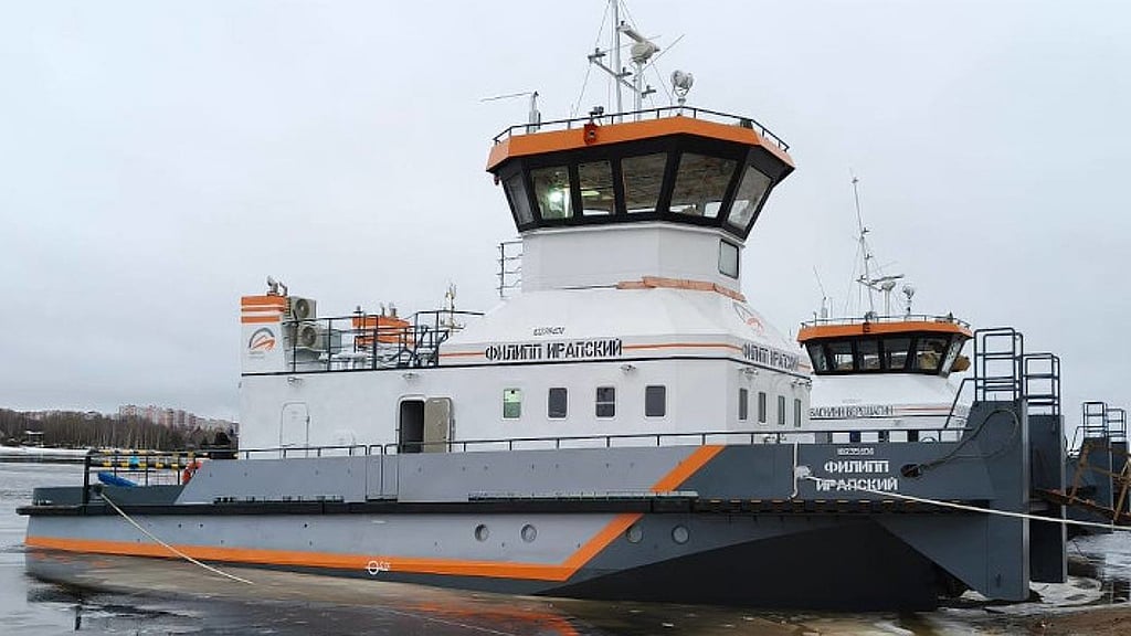 Inzener Zinger – Pusher tugs for northern and central Russia