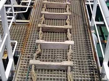 Fall from pilot ladder highlights risks