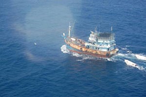 Indian Navy takes out “pirate mothership”