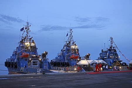 Smit Lamnalco welcomes new vessels in Gabon