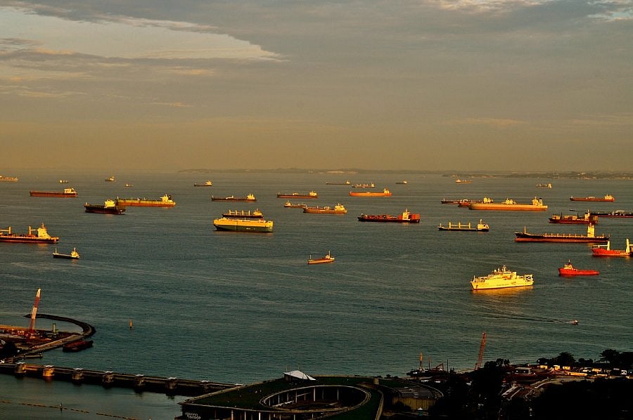 "Unauthorised boarding": Tanker crew member injured in Singapore Strait ...