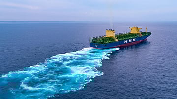 HMM Ruby Joins Fleet: Eco-Friendly Containership Boosts South Korea's ...
