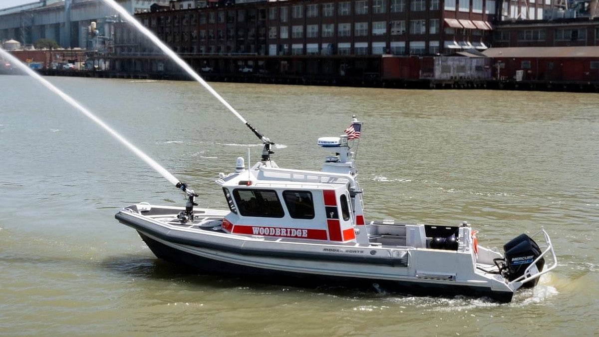 California's Woodbridge Fire District Acquires Advanced Response Boat ...