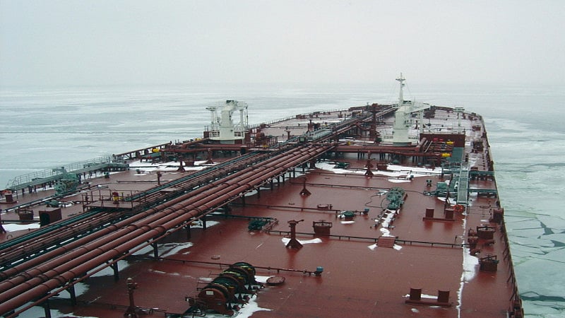 Houthi Rebels Target Greek Tanker Delta Blue with Four Attacks in Red Sea